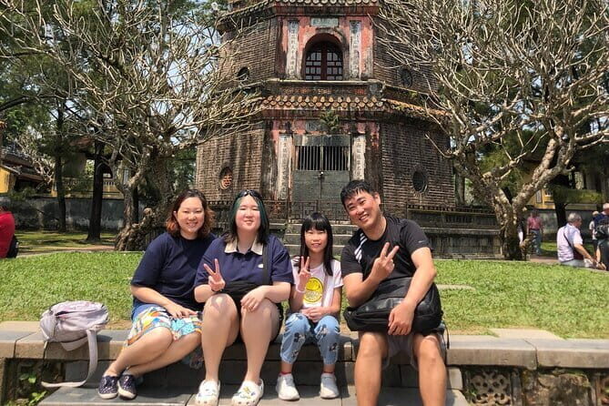 Hue city with Guide, Lunch, tickets &Transfer from Hoi An/Da nang - Key Points