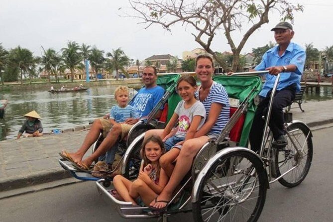 Hue Culinary Odyssey: Unveiling the Secrets of Flavorful Streets - What Reviewers Say