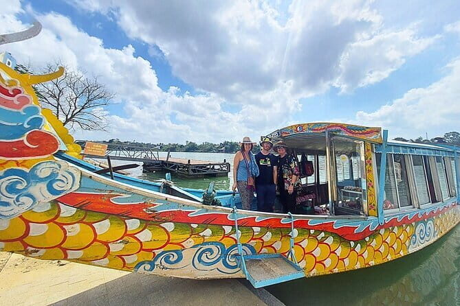 Hue day tour with boat ride on Perfume river and local food - Culinary Experience and Local Flavors