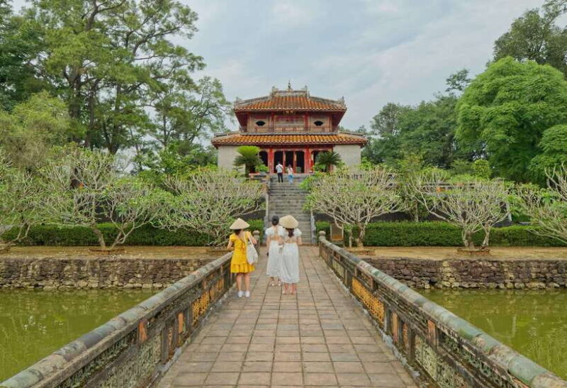 Hue: Dragon Boat, Perfume River, Pagoda & Royal Tomb Tour - Closing Thoughts: Who Will Love This Tour?