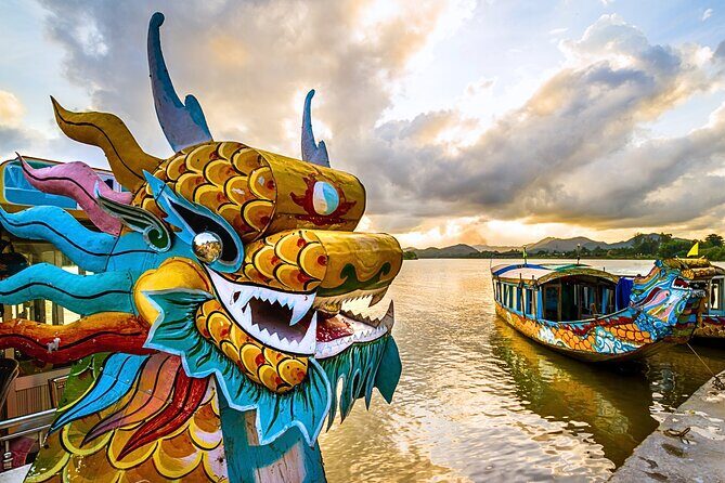 Hue Dragon Boat Tour: Hon Chen Palace, Royal Tombs, Pagoda - A Closer Look at the Hue Dragon Boat Tour