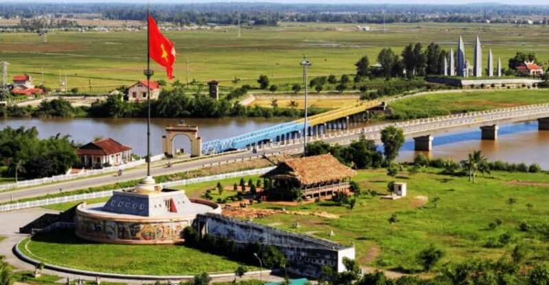 Hue: Explore Tour with Vinh Moc Tunnels and Khe Sanh Base - Key Points