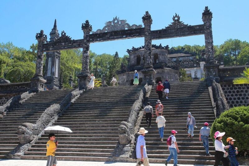 Hue: Hue Royal Tombs Tour Visit 3 Best Tombs & Pagoda - Key Points