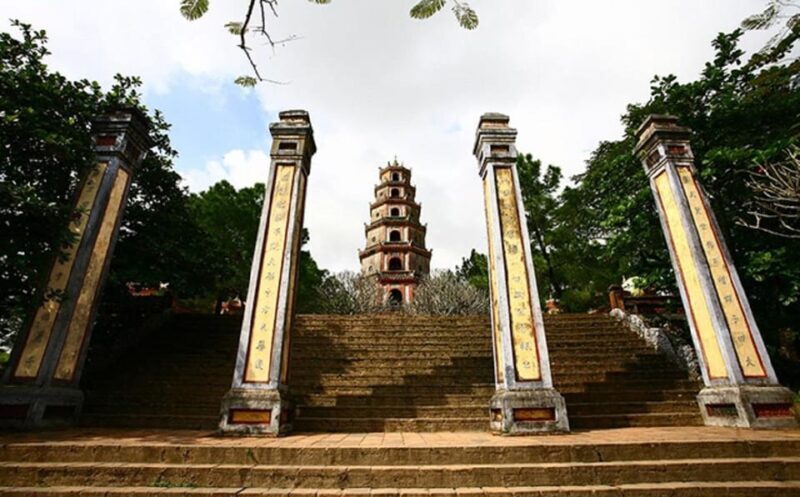 Hue : Imperial Citadel - Thien Mu Pagoda - Dragon Boat Trip - Practical Details & Value