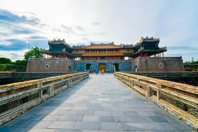 Hue Imperial City and Hai Van Pass Full Day Tour - Key Points