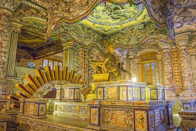 Hue Imperial City & Hai Van Pass Small Group Tour from Hoi An Full Day - What the Reviews Say