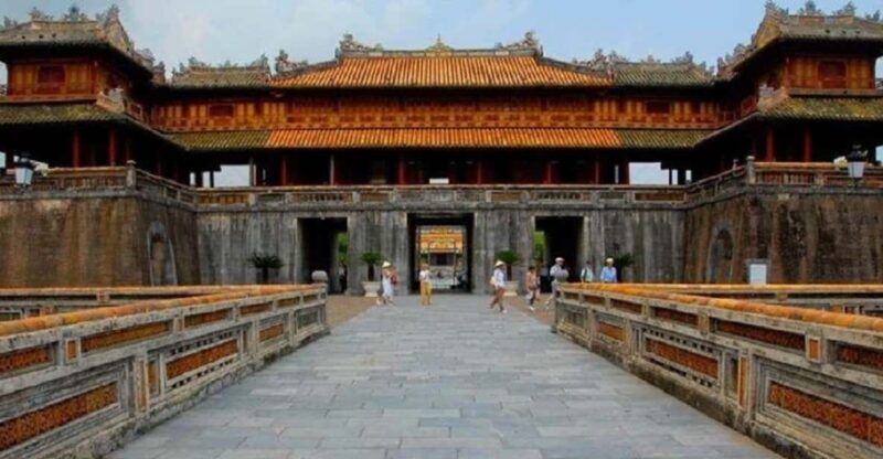 Hue Imperial City sharing/Private tour from Da Nang/Hoi An - A Deep Dive into the Hue Imperial City Tour