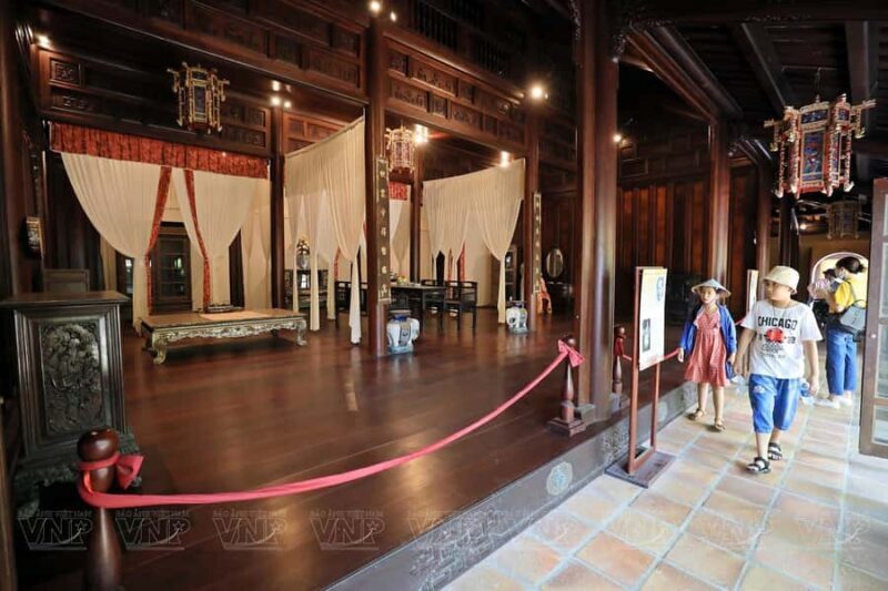 Hue Imperial City Walking Tour with Lunch/ Dinner - Key Points