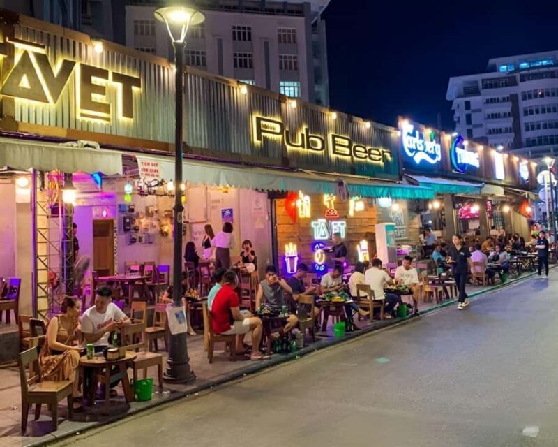 Hue: Motorbike Night Tour with Lady Riders & Food Tasting - FAQs