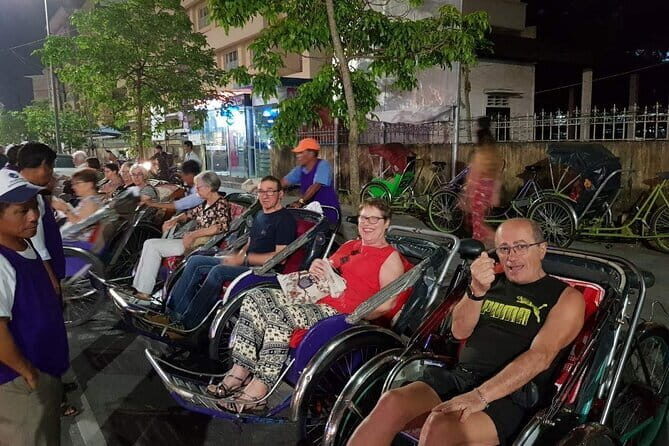 Hue Night Tour: Cyclo, Street Food & Folk Music on Perfume River - A Complete Look at the Hue Night Tour Experience