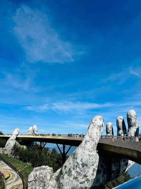 Hue: Private Car to/from Hoi An via Multi Attractions(1-Way) - FAQ