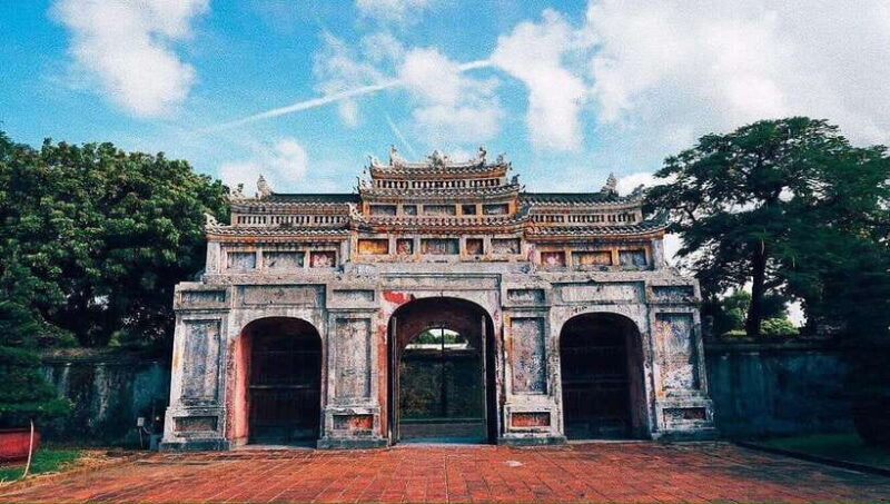 Hue: Private City Tour by Car with English-Speaking Driver - An In-Depth Look at the Hue Private Car Tour