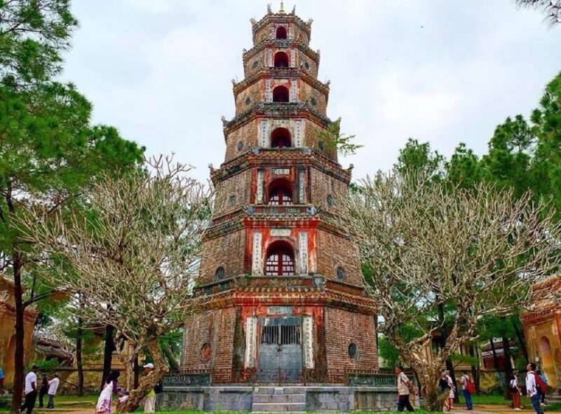 Hue : Royal Tombs- Thien Mu Pagoda- Dragon Boat Private Tour - Key Points