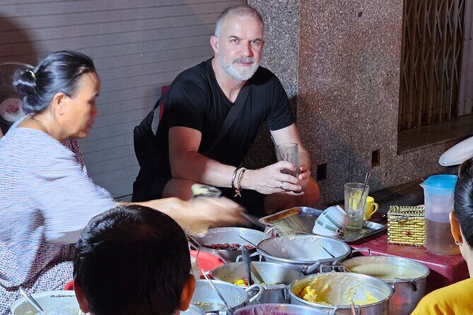 Hue Street Food walking Tour: the most popular & typical dishes - Practical Details and Considerations