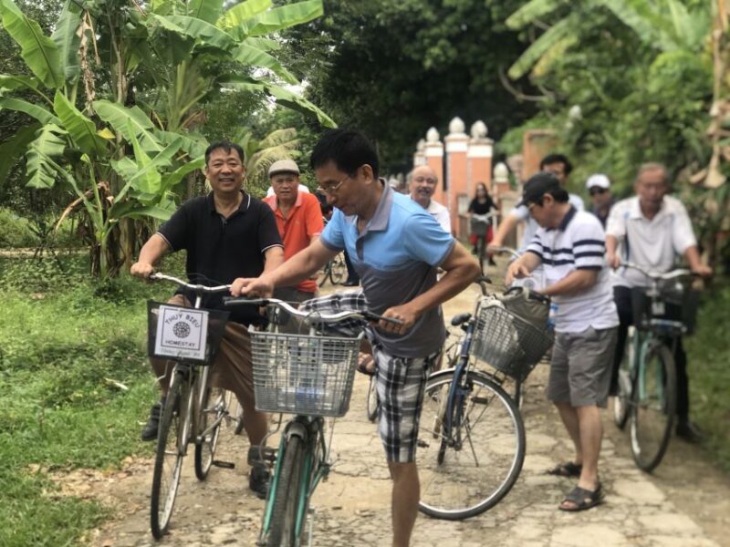 Hue: Thuy Bieu Village Bike Tour with Lunch - An Intro to the Hue Thuy Bieu Village Bike Tour