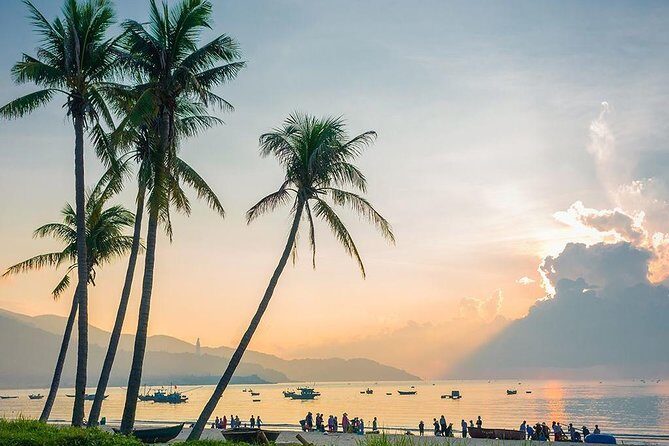 Hue to Hoi An or Hoi An to Hue by car via Hai Van pass, monkey mountain, beaches - How Do the Reviews Reflect the Experience?