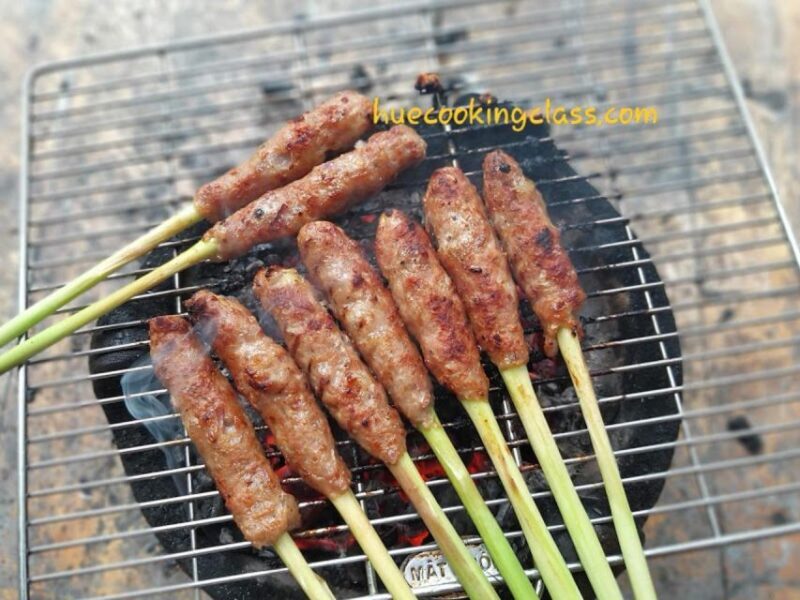Hue: Traditional Cooking Class & Market with Mr. Anh Family - The Market Experience