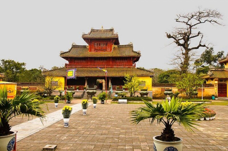 Hue Walking Tour to Imperial Citadel and Forbidden City - Understanding What You’re Paying For
