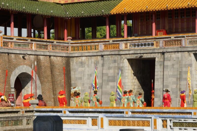 Hue:Deluxe Walking tour to Imperial City and Dong Ba Market - Who Will Love This Tour?