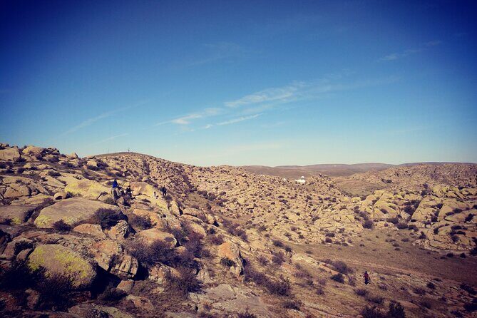 Huhhot 4D3N Inner Mongolia Grassland and desert nature tours - Key Points