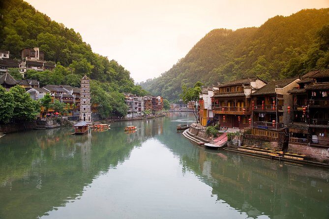 Hunan 6-Day Private Tour to Changsha-Zhangjiajie-Fenghuang with Private Vehicles - Key Points