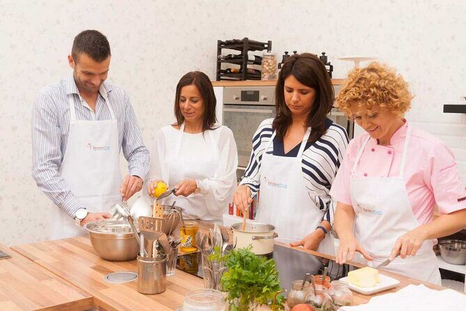Hungarian Cooking Class with Iconic Dishes - Key Points