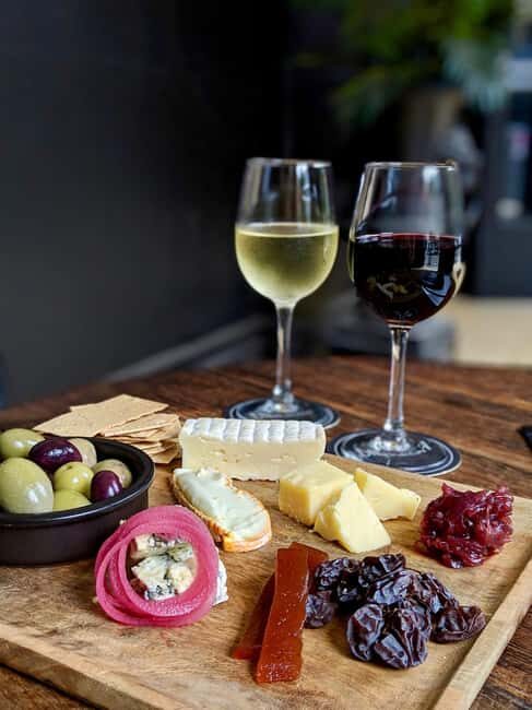 Hunter Valley Wine & Cheese Tasting Tour from Sydney - Discovering the Hunter Valley
