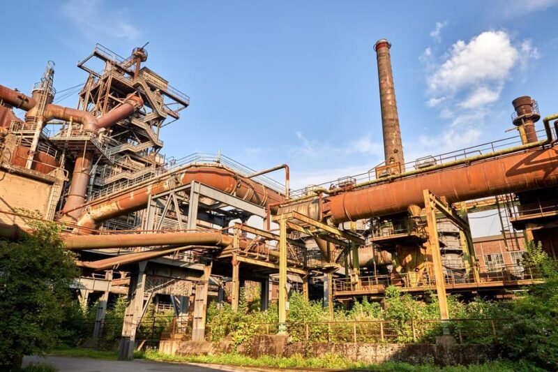 Hut tour Duisburg-Nord Landscape Park - Hut Tour Duisburg-Nord Landscape Park: A Handy Guide for Industrial History Enthusiasts