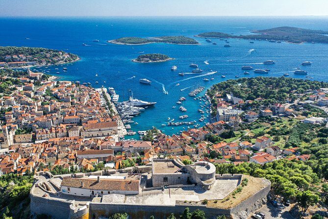 HVAR & 4 Islands PRIVATE BOAT TOUR - The Itinerary in Detail: Why This Tour Stands Out