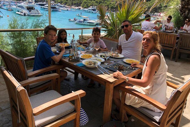 Hvar and Red Rocks - Private boat tour from Split or Trogir - Practical Details & Considerations