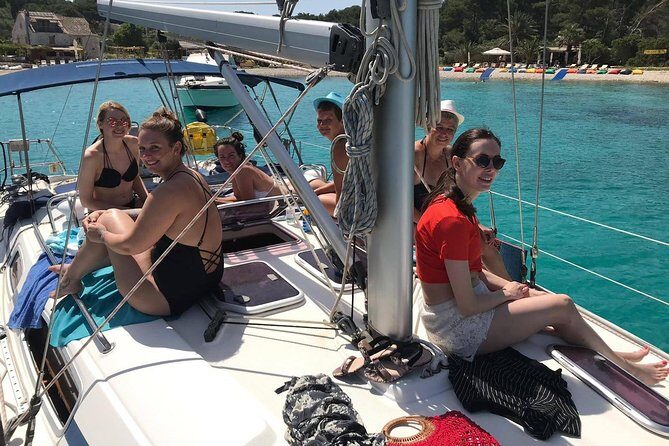 Hvar - Full Day Sail on a yacht - friendly skipper- small group - lunch optional - Who Should Book This Tour?