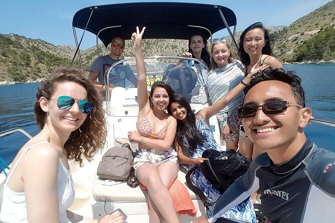 Hvar Pakleni islands and Secrets of Brac and Solta private tour - Practical Tips for Booking and Enjoying the Tour