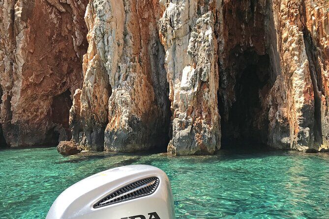 Hvar & Pakleni islands - Private speedboat tour - Who Should Consider This Tour?