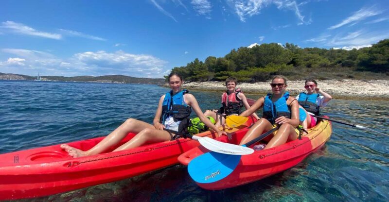 Hvar: Pakleni Islands Self-Guided Kayaking Tour - Authentic Feedback: What Travelers Say