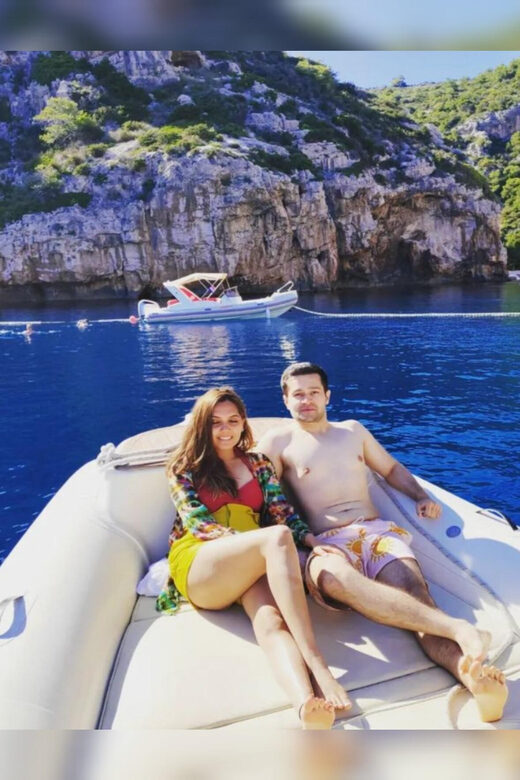 Hvar: Sunset tour with a SpeedBoat - Discovering the Magic of Sunset on a Speedboat