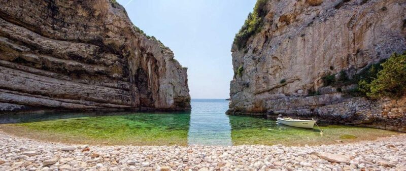 Hvar:Blue & Grenn Cave and Vis Island Private Speedboat Tour - Authentic Traveler Insights