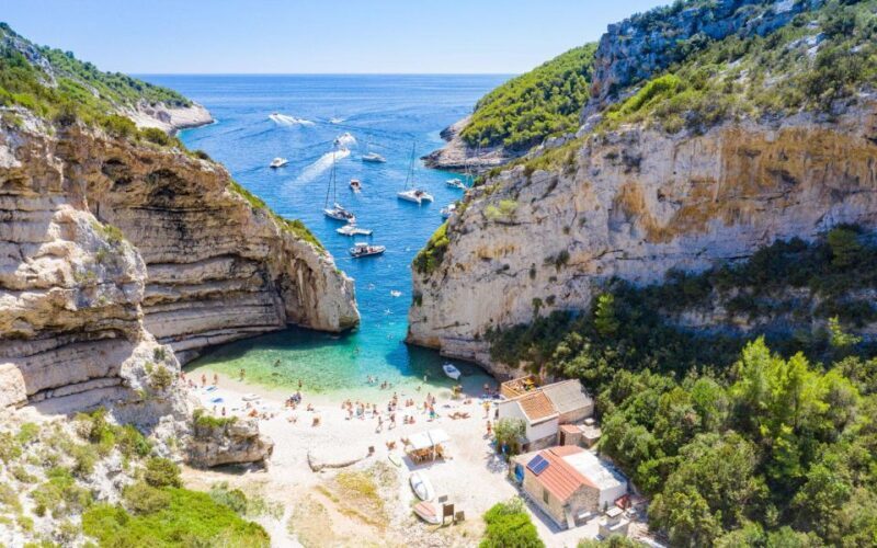 Hvar:Blue & Grenn Cave and Vis Island Private Speedboat Tour - Who Will Love This Tour?