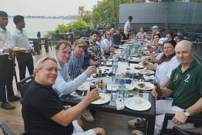 Hyderabad - A Full Day Private Guided City Tour with Ethnic Lunch - Key Points