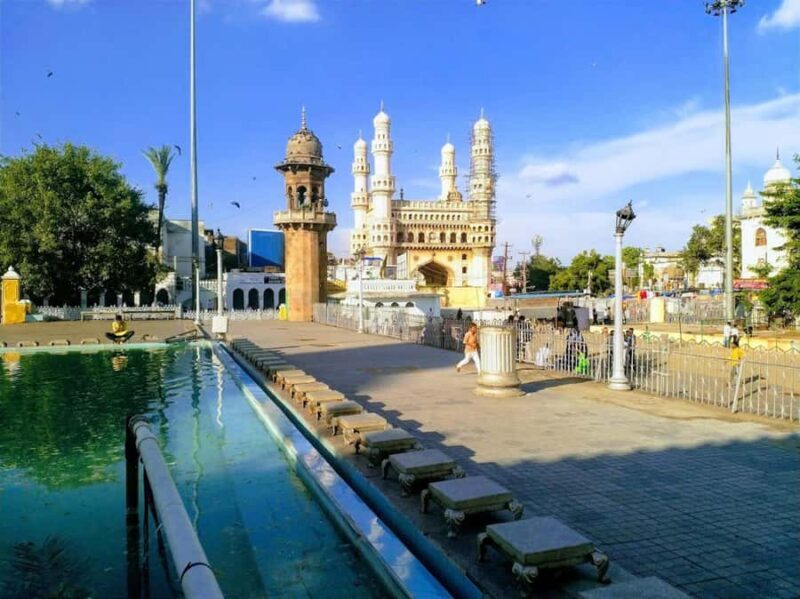 Hyderabad Airport: Private Half-Day Guided Layover Tour - The Experience in Detail