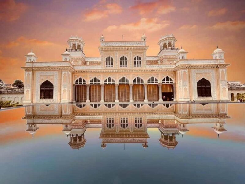 Hyderabad Airport: Private Half-Day Guided Layover Tour - The Sum Up