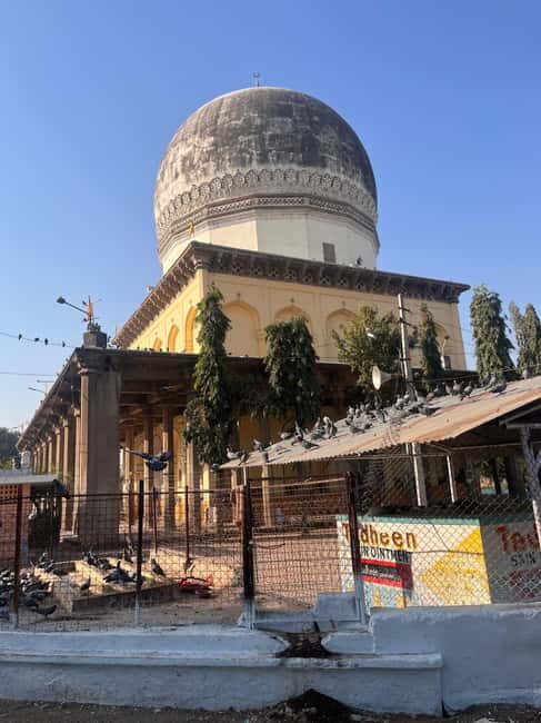 Hyderabad: City Tour with Transportation and Guide - An In-Depth Look at the Hyderabad City Tour