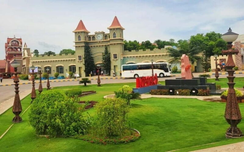 HYDERABAD RAMOJI FILM CITY TOUR - Authentic Experiences and Traveler Feedback