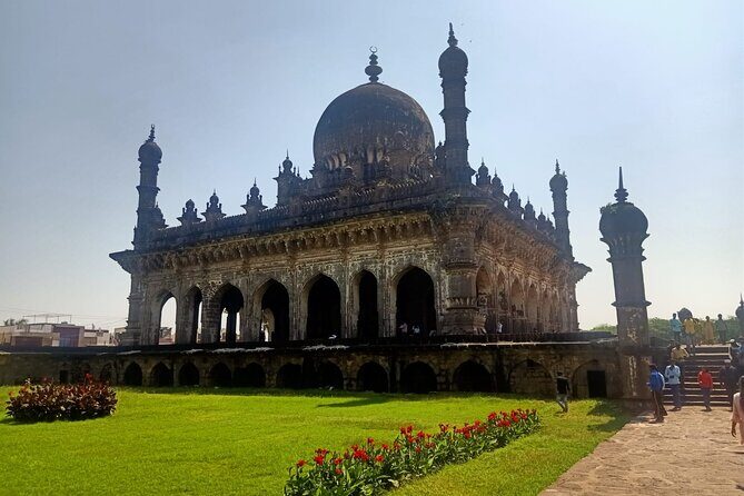 Hyderabad to Bijapur: Architectural Delights Tour - Introduction