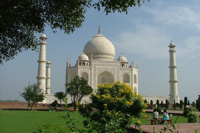 Hyderabad to Taj Mahal and Agra Fort Same Day Tour with Flights - The Sum Up
