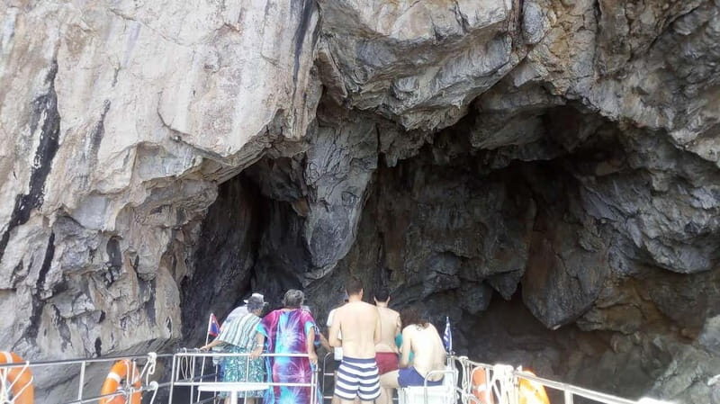 Hydra: Island Tour by Boat with Lunch - Embarking on the Hydra Island Boat Tour