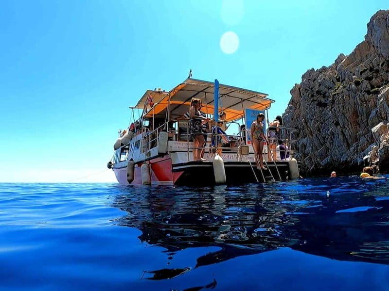 Hydra: Island Tour by Boat with Lunch - FAQ