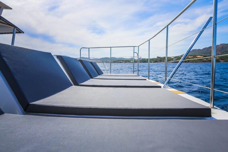 Hyères : Sunset Catamaran Cruise to Giens Peninsula - Key Points