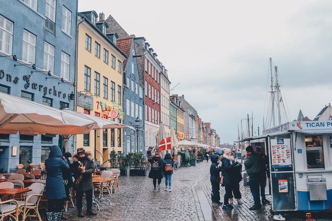 Hygge Walk in Copenhagen with a Local - An Intimate Introduction to Copenhagen’s Cozy Spirit