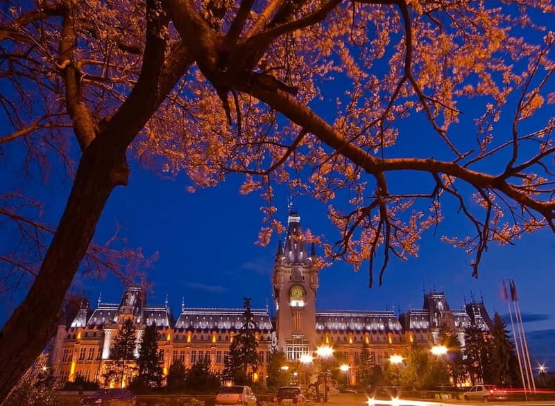 Iasi Walking City Tour - Why You Should Consider This Tour