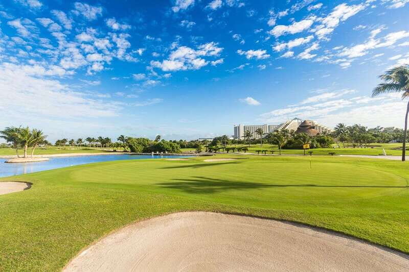 Iberostar Cancun Golf Course - Overview of the Iberostar Cancun Golf Course